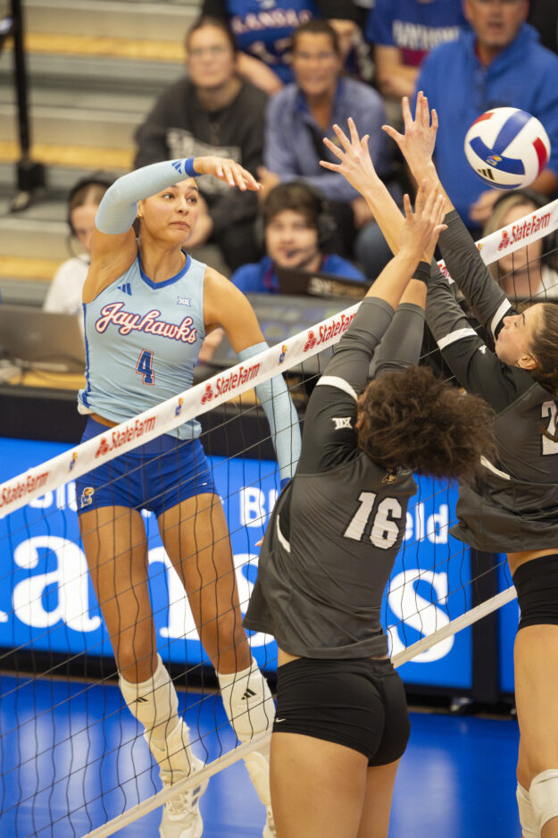 PHOTOS: KU volleyball beats No. 20 Colorado in four sets - KU Sports